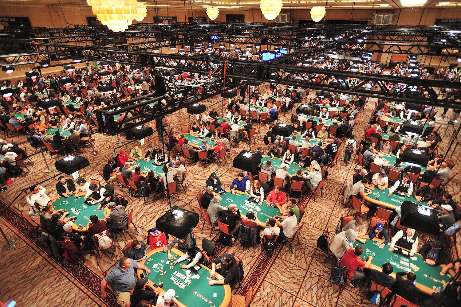 My Most Interesting Hands from WSOP 2021 – Happy Hobbyists
